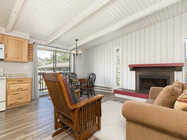 139 Spruce Cone Dr Unit 14, Big Sky, MT 59716