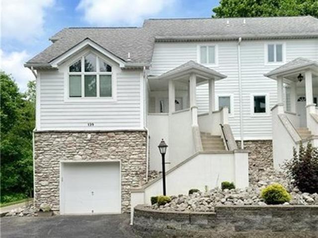 139 St Thomas Dr, Beaver Falls, PA 15010