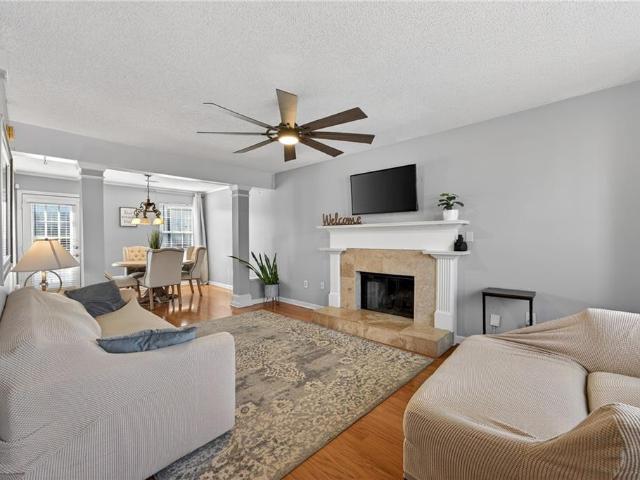 139 Summer Crest Place SW