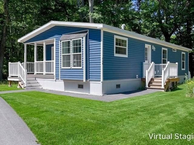 139 Robin Hood Dr, Exeter, NH 03833
