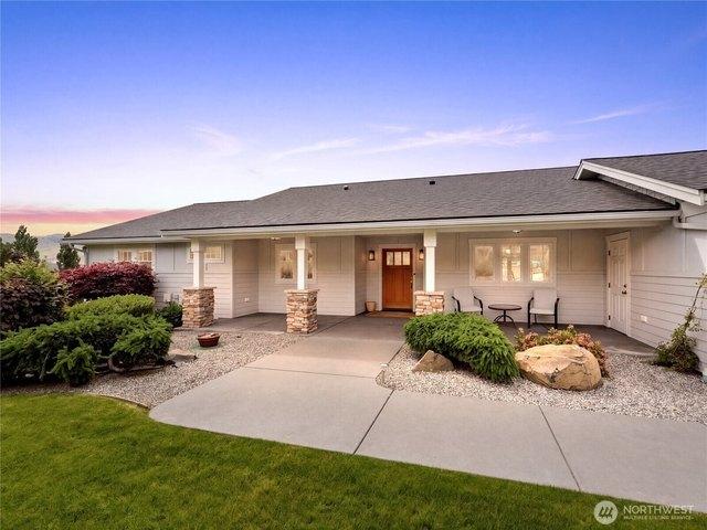 139 Rolling Hills Ln, Wenatchee, WA 98801