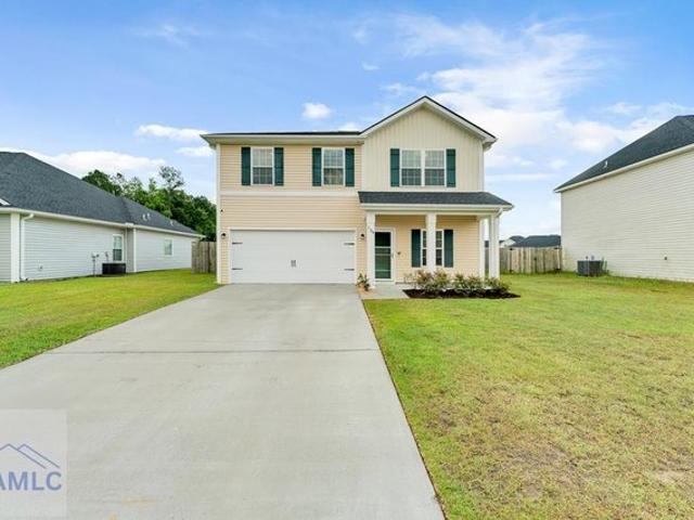 139 W Winn Ave, Hinesville, GA 31313