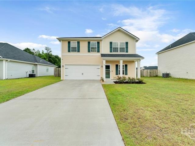 139 W Winn Ave, Hinesville, GA 31313
