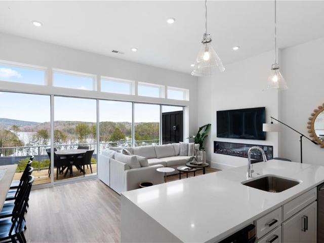 139 Waterview Court