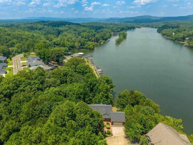 139 Waterfront Ct, Hot Springs, AR 71913