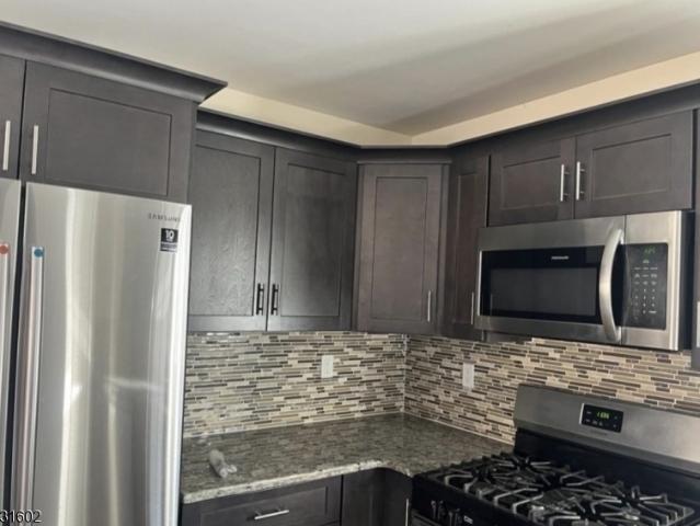 139 Washington Ave # 2