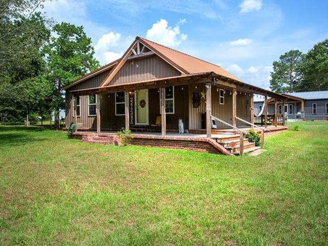 139 White Oak Dr, Eufaula, AL 36027