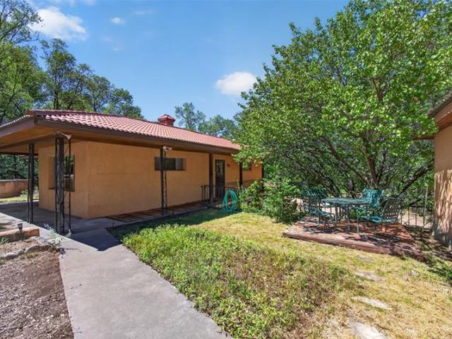 139 Tesuque Village Rd, Santa Fe, NM 87506