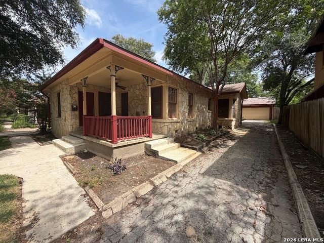 139 Thomas Jefferson Dr