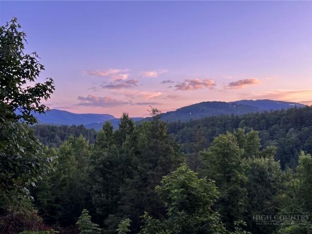 139 Twin Bridges Circle