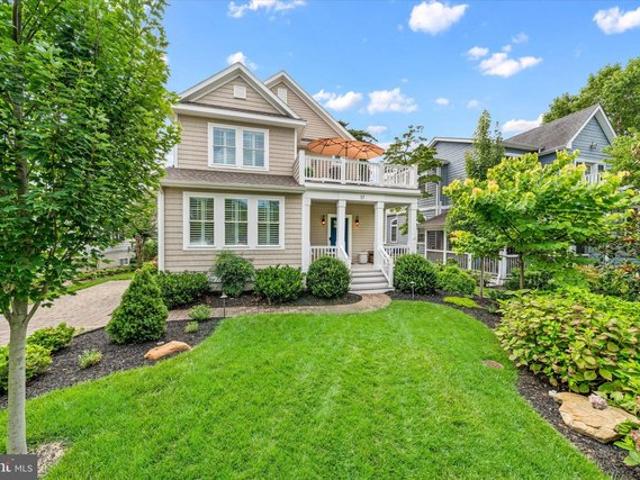 17 6th St, Rehoboth Beach, DE 19971