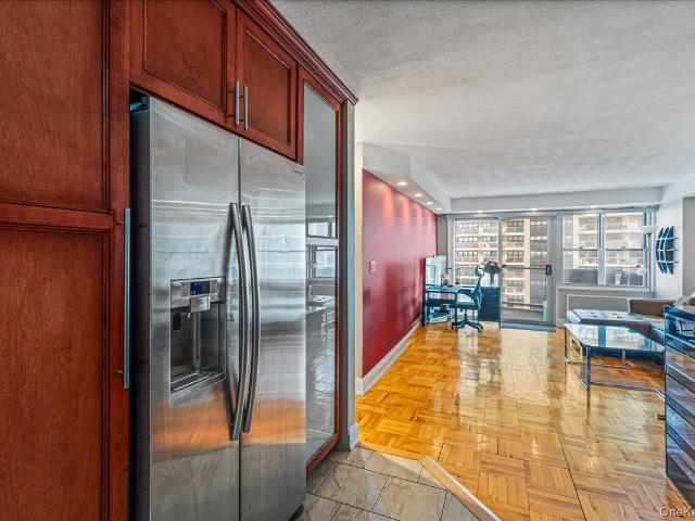17 85 th Street, Unit 9L | Compass