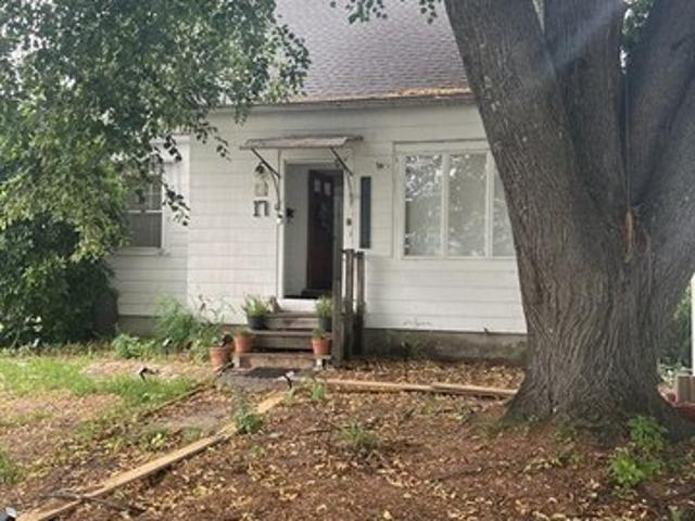 17 19 Barrett St, Northampton, MA 01060