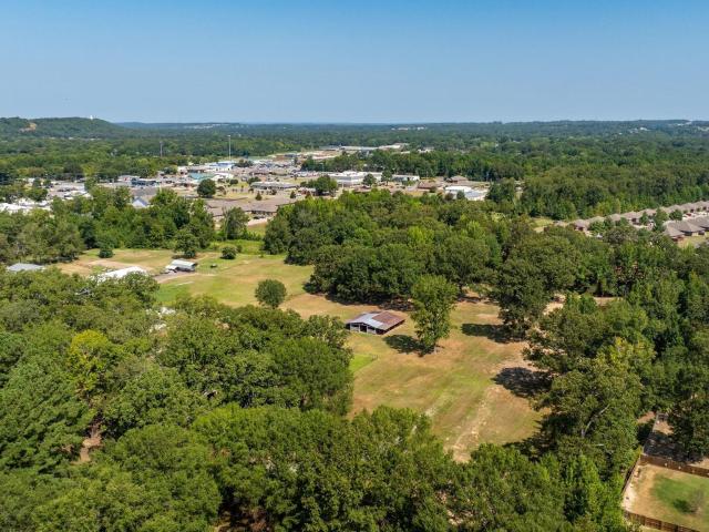17 A & 21 Snowden Circle