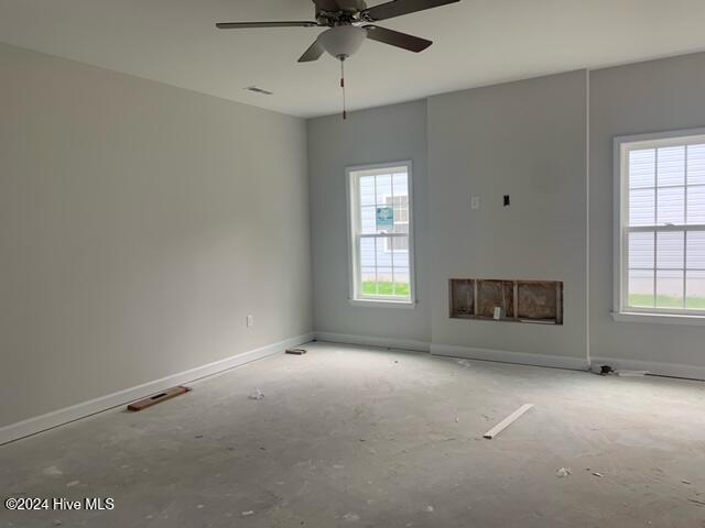 17 3 Crown Point Road