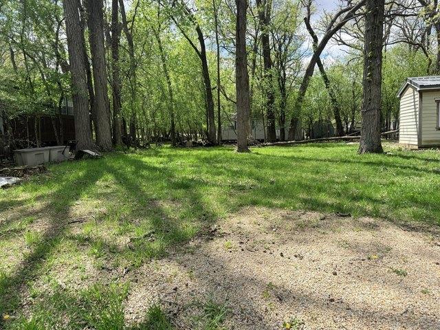 17 3 Woodhaven Lks, Sublette, IL 61367