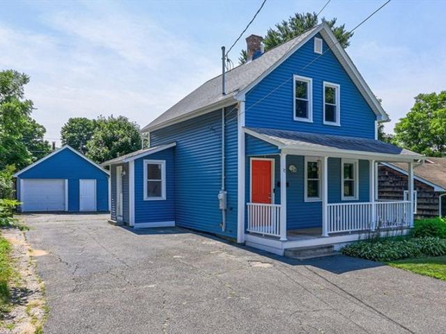 17 Temple St, Palmer, MA 01069