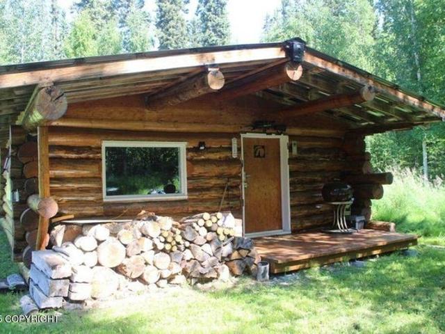 17 Teklanika Riv, Nenana, AK 99760
