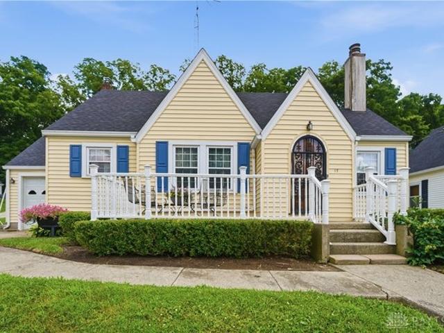17 Terrace Ave, Spring Valley Village, OH 45370