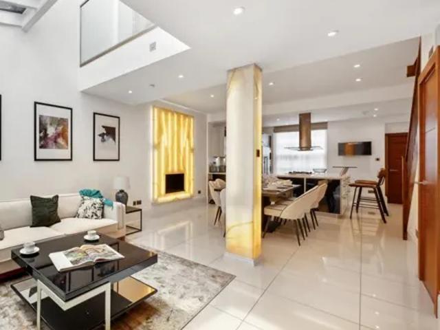 17 Trevor Place, London, SW7 1EA, United Kingdom | 5 bed townhouse for rent #127743200 | Rentberry