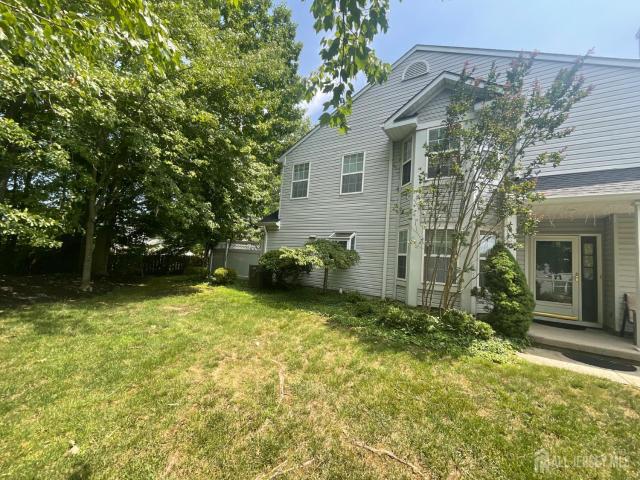 17 Tuthill Court