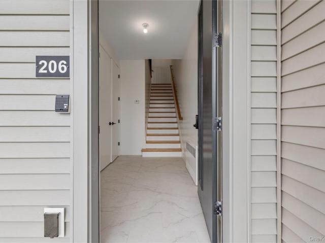 17 Union Road 206