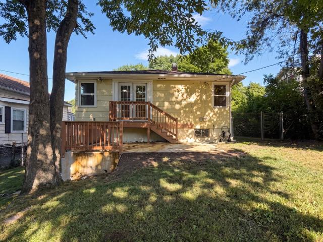 17 Vineyard St, Worcester, MA 01603 | MLS #73548