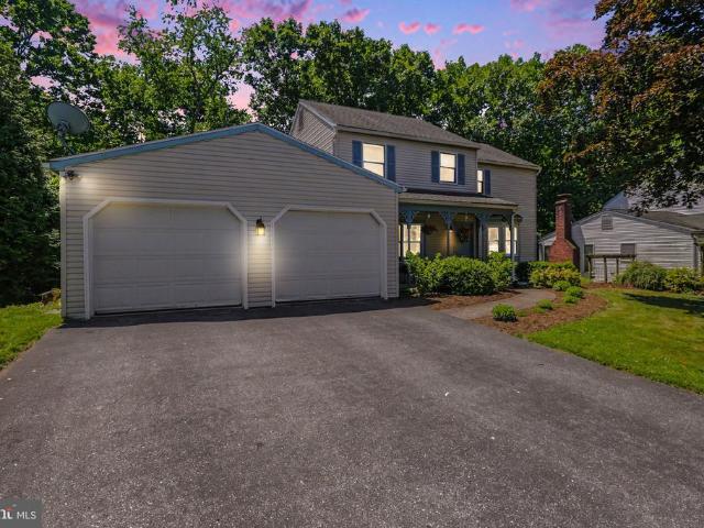 17 Victoria Way
