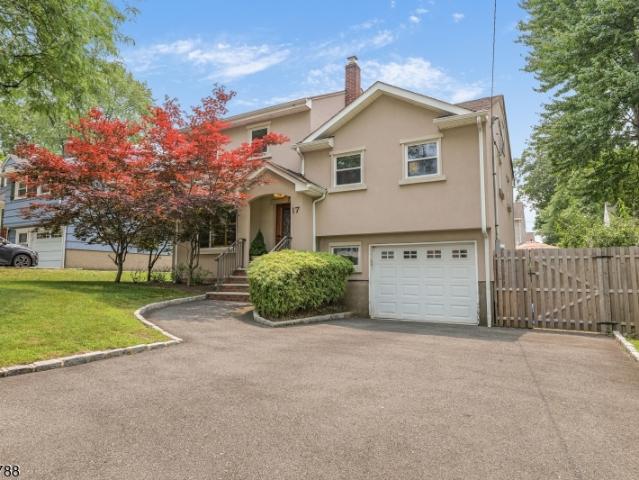 17 Westland Rd