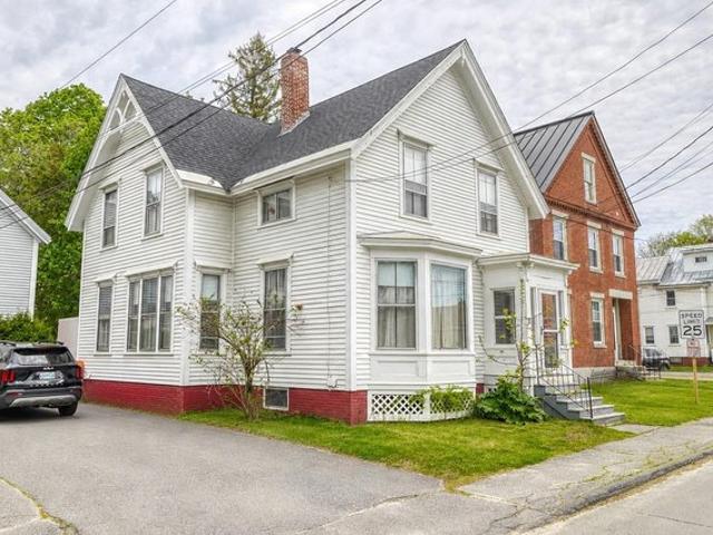 17 Winter St, Waterville, ME 04901