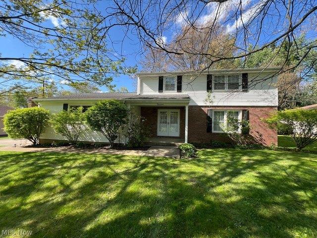 17 Willow Way, Canfield, OH 44406