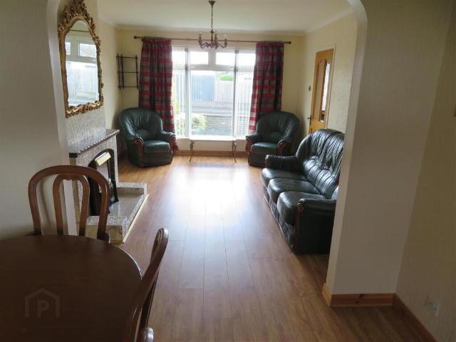 17 Woodford Park, Lurgan, BT66 7HA