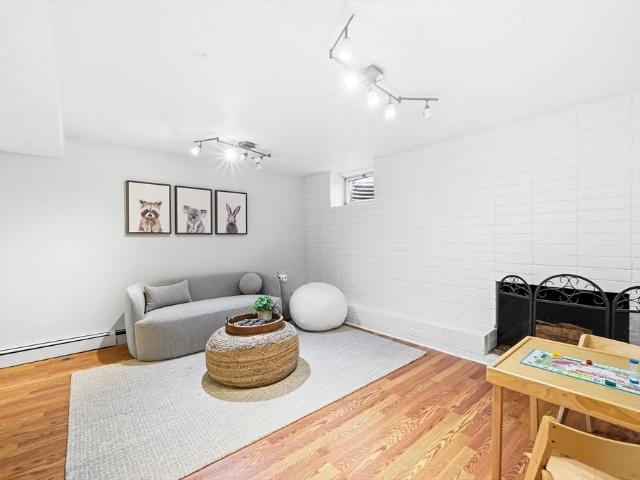 17 Woodhaven Rd, Newton, MA 02468 | MLS #73542