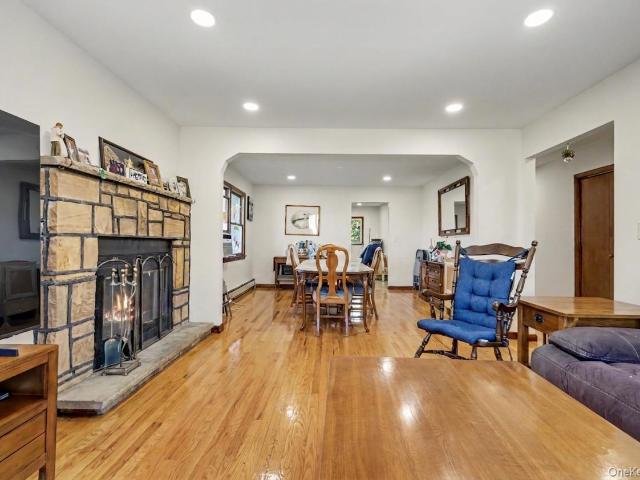 17 aka 13 Smart Avenue