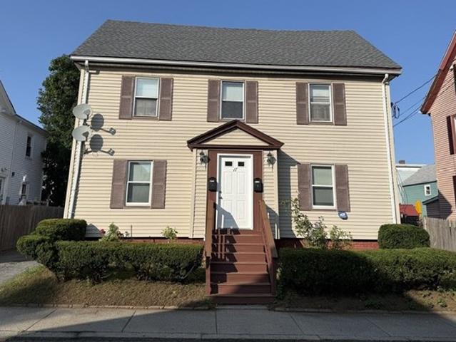 17 Alice Ave, Lynn, MA 01902