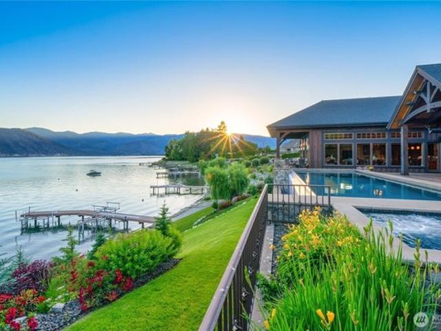 17 and 21 Moonlight Bay Ln, Manson, WA 98831