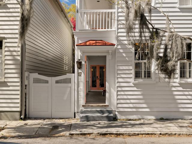 17 Anson Street