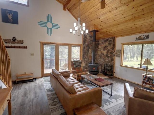 17 Aspen Trl, Red River, NM 87558