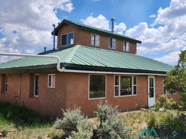 17 Aquaje, Tres Piedras, NM 87577
