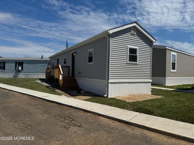 17 Avenue D, Keansburg, NJ 07734 | MLS #22601 | Compass