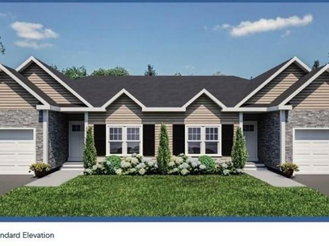 17 Avery Ln, Burrillville, RI 02859