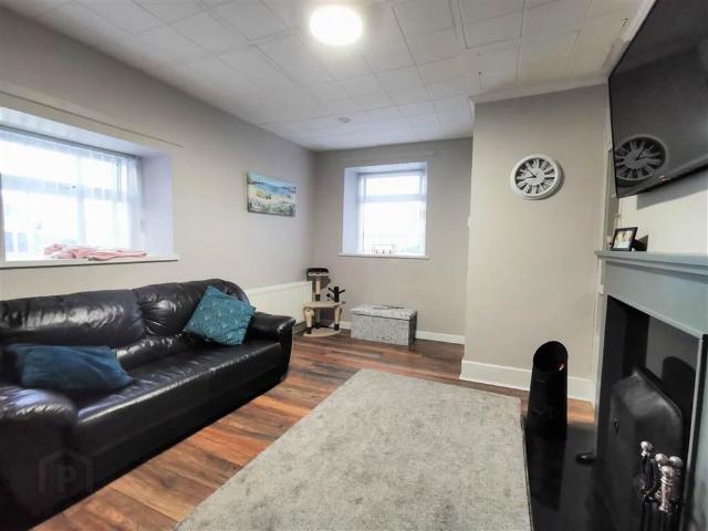 17 Ballinderry Road, Aghalee, BT67 0DZ