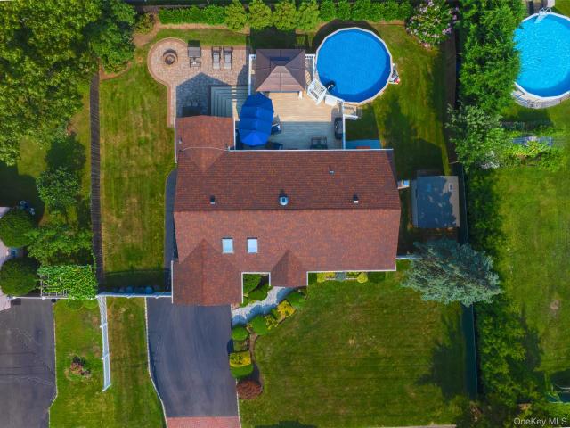 17 Bayberry Road