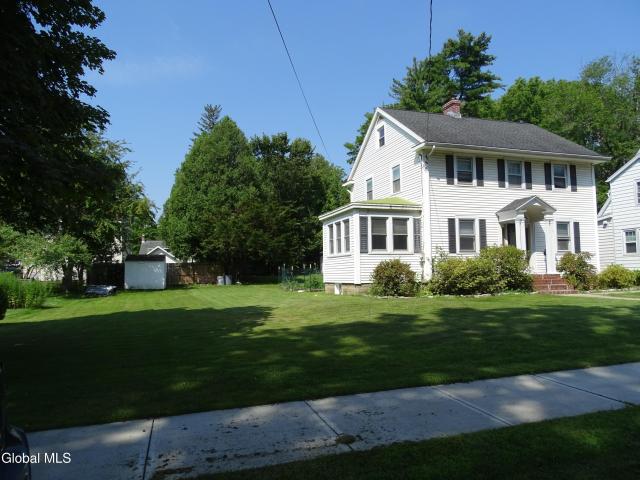 17 Bedell Avenue