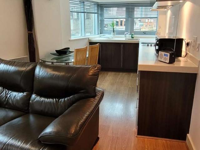 17 Bedroom Apartment Flat