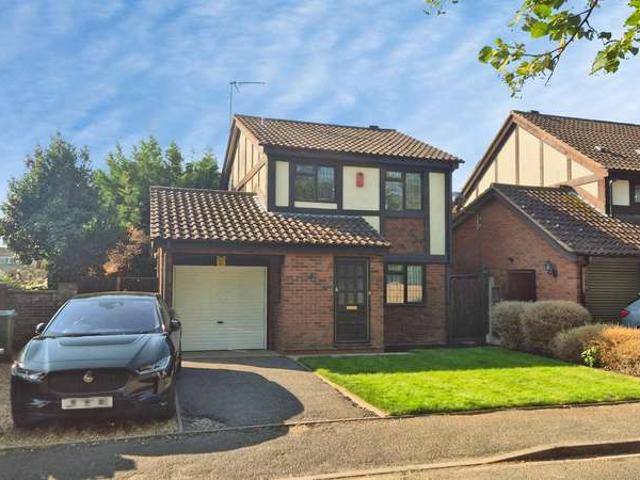 17 Bedroom Detached House