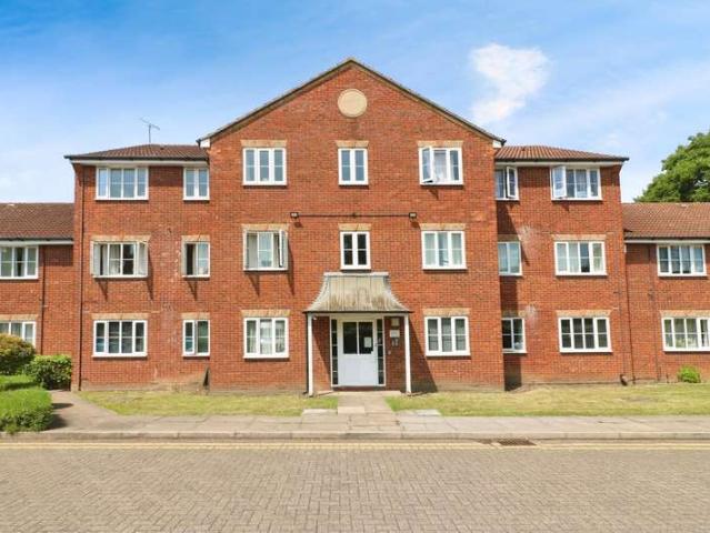 17 Bedroom Flat