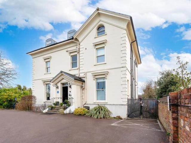17 Bedroom House Cheltenham Gloucestershire LS99773874