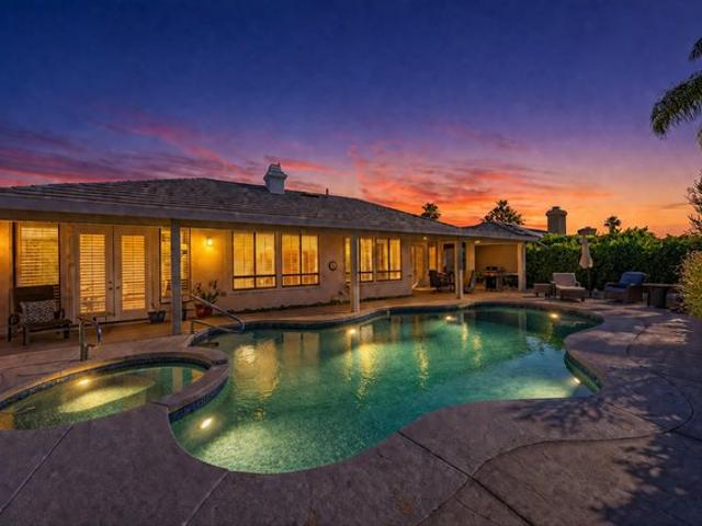 17 Belmonte Dr, Palm Desert, CA 92211
