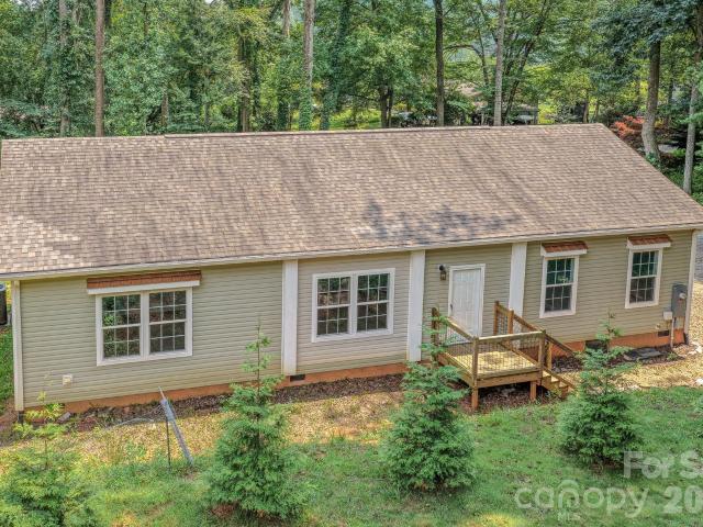 17 Berry Hill Road